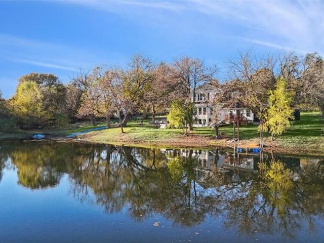 260 McGraw Ln, Sherman, TX 75090