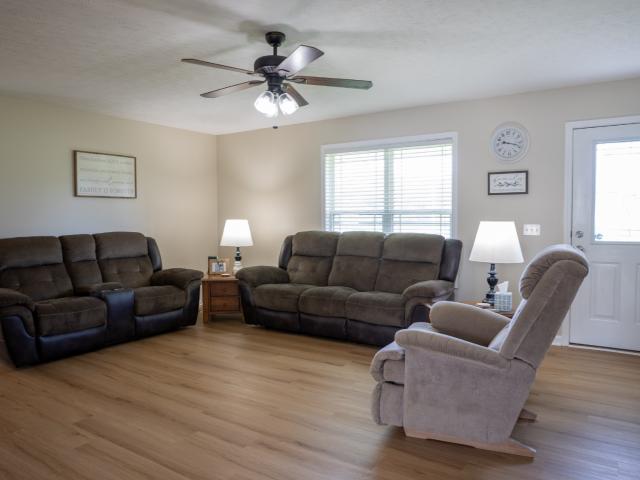 260 Miller Rd