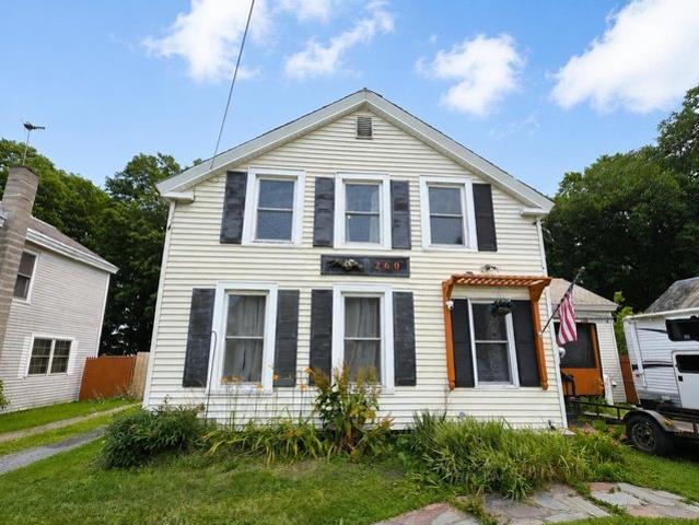 260 N College St, Poultney, VT 05764