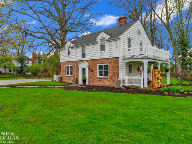 260 N Elk Street