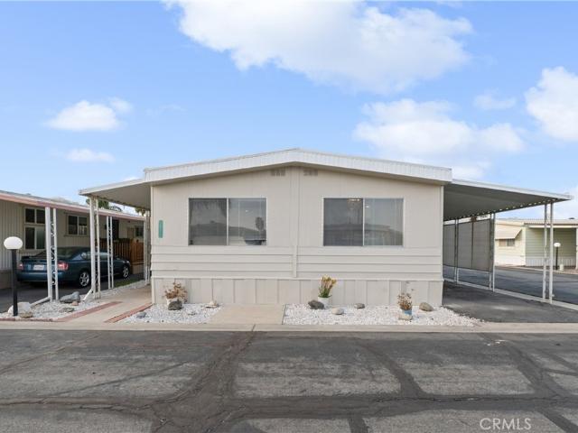 260 N Lyon Avenue 91
