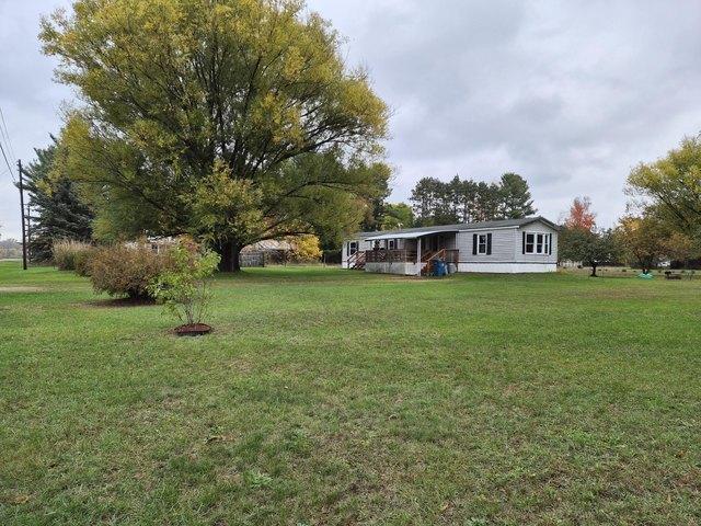 260 N Perry St, Barryton, MI 49305