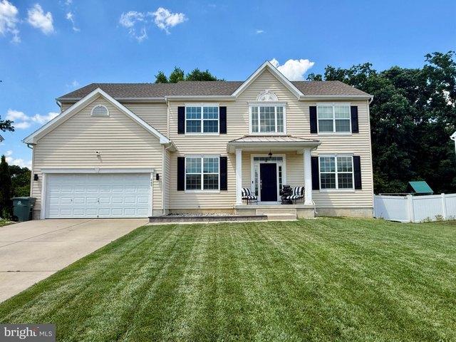260 Staggerbush Rd, Williamstown, NJ 08094