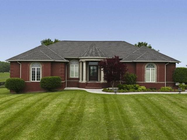 260 Stone Trace Ct, Alvaton, KY 42122