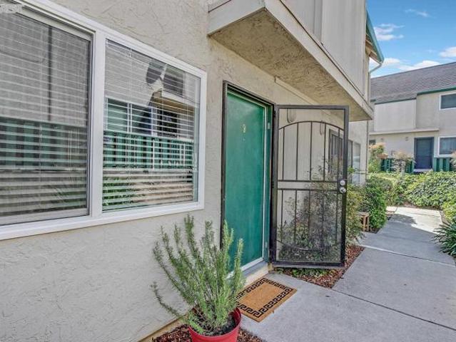 260 Sunset Blvd 9, Hayward, CA
