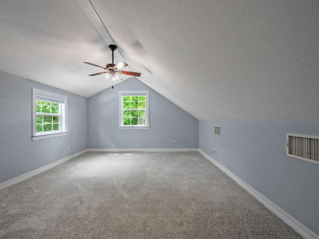 260 Susan Dr, Pottsboro, TX 75076 | MLS #21250