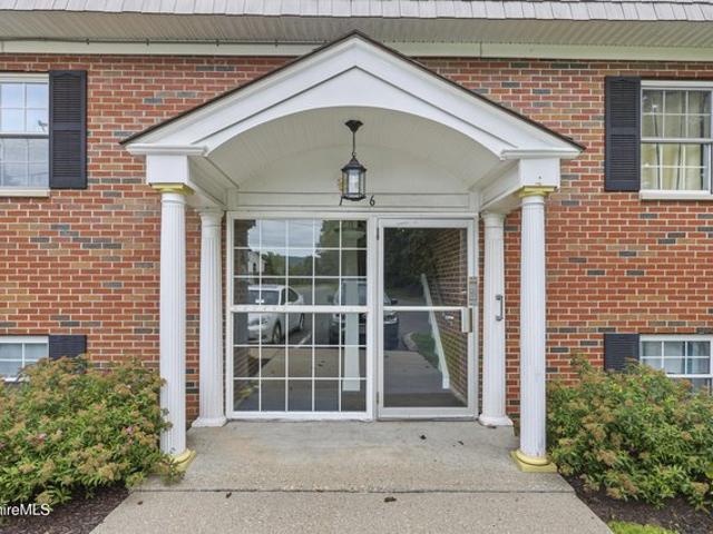 260 Pittsfield Rd Unit A05, Lenox, MA 01240