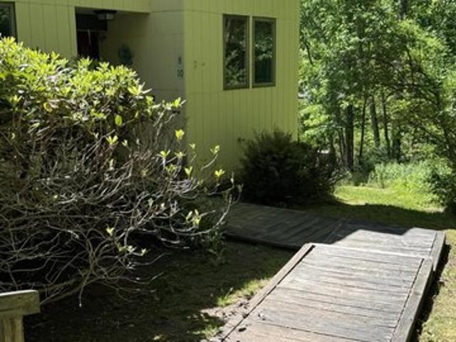 260 Pines Dr Unit 8 10, Roxbury, NY 12421