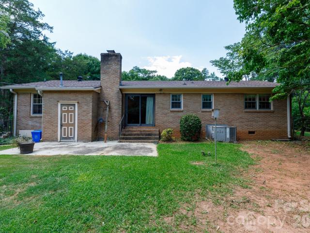260 Plantation Road