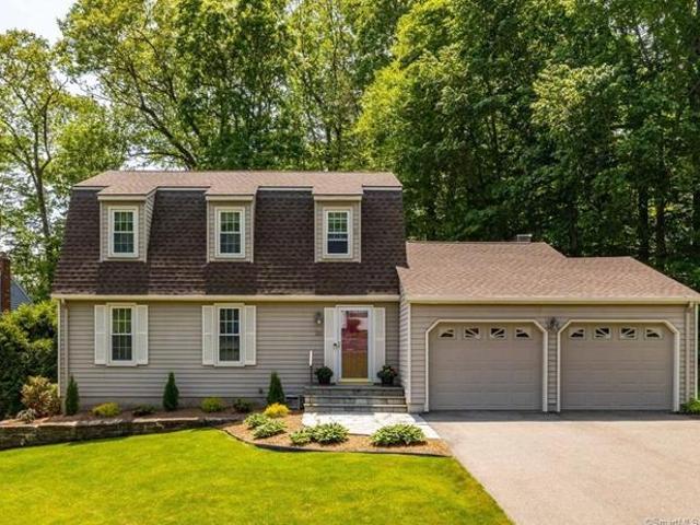 260 Ridgewood Dr, Rocky Hill, CT 06067
