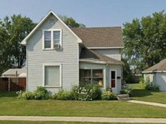 260 W 4th St, Garner, IA 50438
