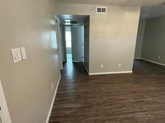 260 W 8TH Avenue # 118