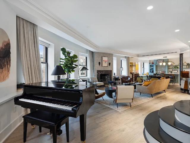 260 w broadway 9/10b