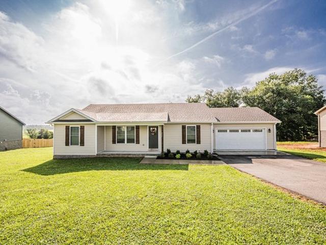 260 Walnut Grove Dr, Smiths Grove, KY 42171