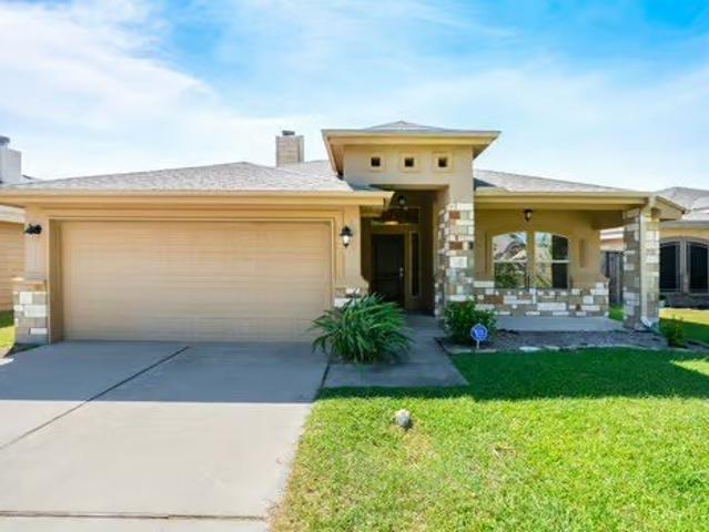 2614 Date Palm Dr, Corpus Christi, TX 78418