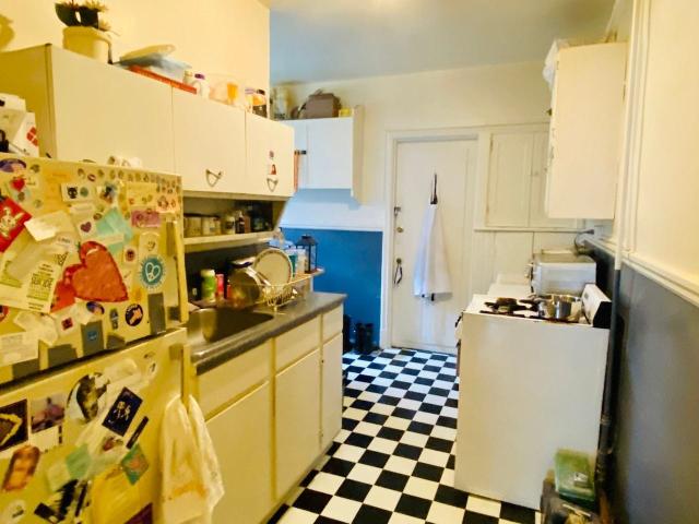 2614 Grove Avenue 1 Bedroom Apartment for Rent at 2614 Grove Ave, Richmond, VA 23220 The Fan