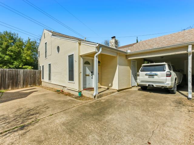 2614 Jefferson St, Unit B, Austin, TX 78703 | MLS #8834