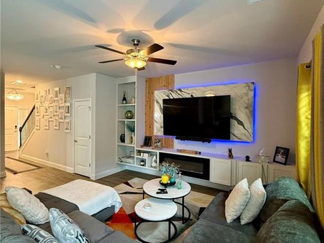 2614 Lovejoy Crossing Lane