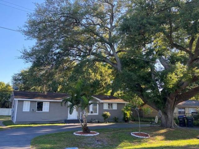 2614 Pineway Dr, Orlando, FL 32839