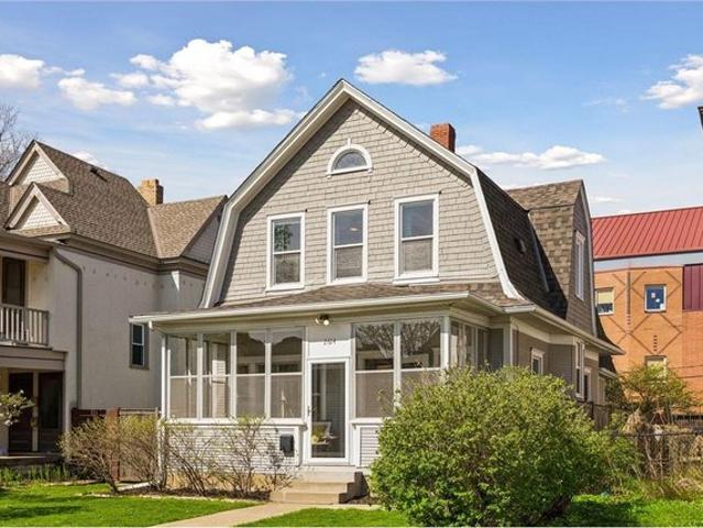 2614 Pleasant Ave, Minneapolis, MN 55408