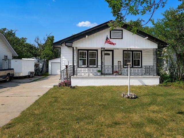 2614 W Douglas Ave, Wichita, KS 67203