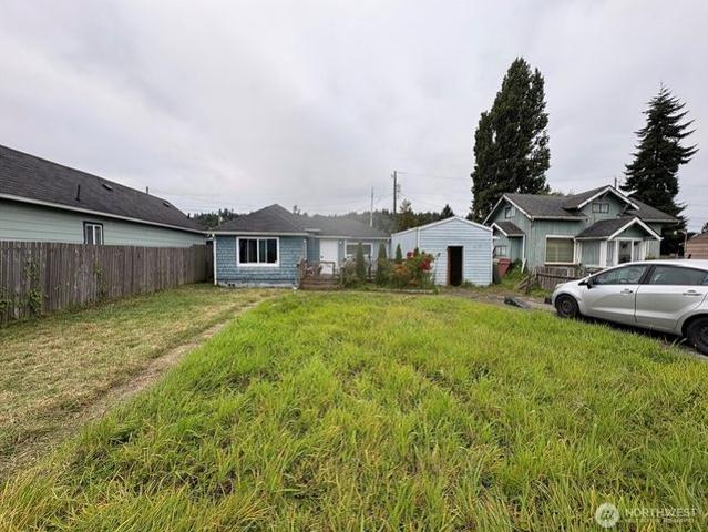 2615 Bay Ave, Aberdeen, WA 98520