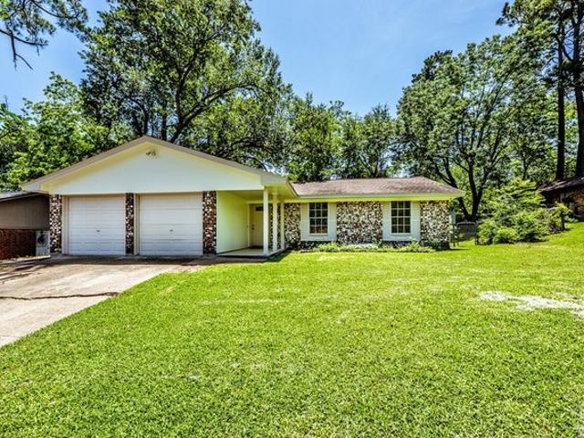 2615 Chimney Rock Rd, Huntsville, TX 77320
