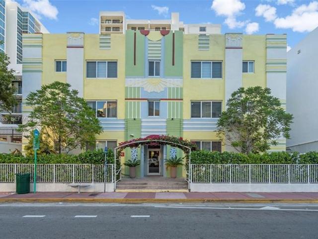 2615 Collins Ave Apt 21, Miami Beach, FL 33140