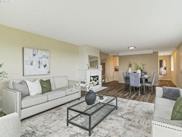 2615 E McLoughlin Blvd, Vancouver, WA 98661 | MLS #246714 | Compass