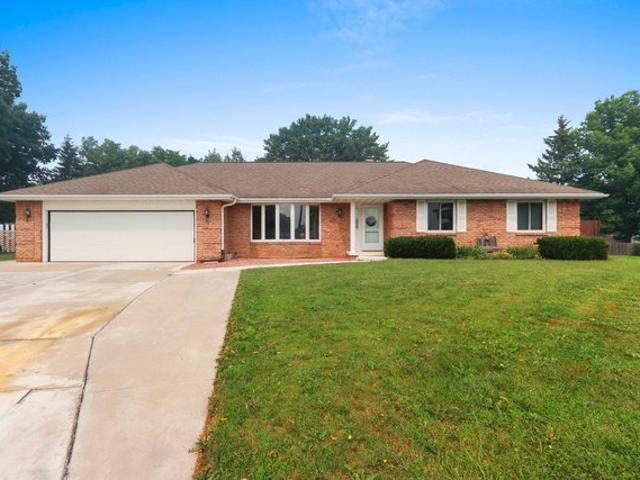 2615 Edgewood Ln, Green Bay, WI 54302