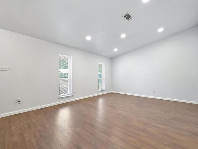 2615 Jewell Drive