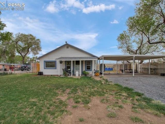 2615 Lambert Ave, Pueblo, CO 81003