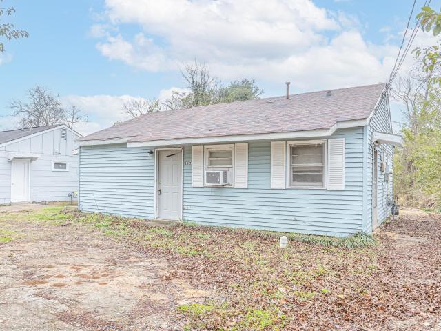 2615 Lark Drive