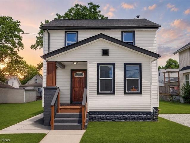2615 Leland Ave, Akron, OH 44312
