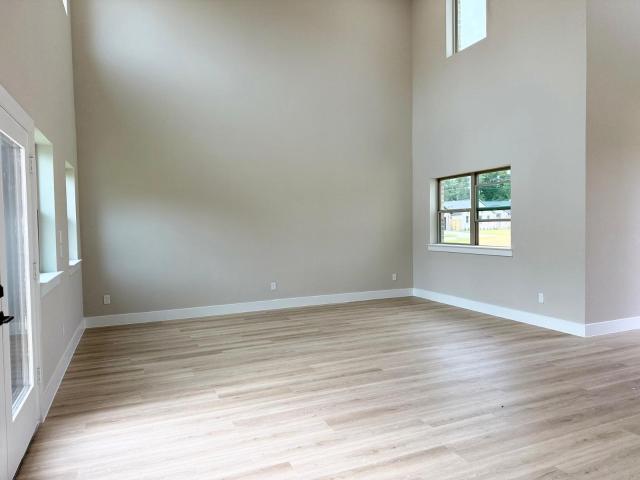 2615 Liguria Ln