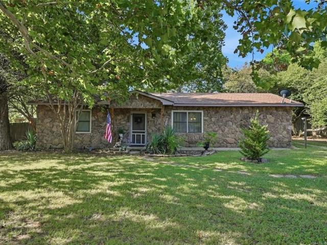 2615 Rodeo Rd, Durant, OK 74701