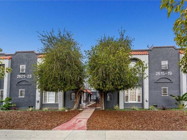 2615 S. VICTORIA AVE APTS