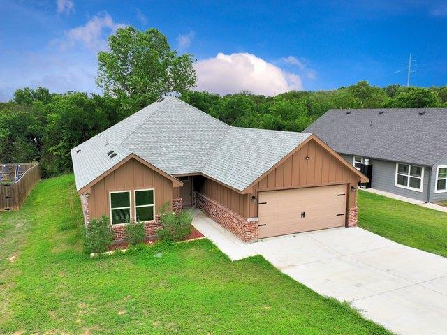 2615 San Gabriel Dr, Granbury, TX 76048