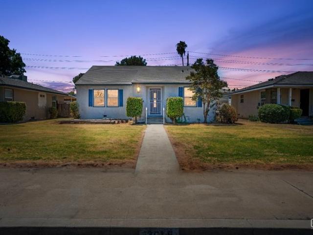 2615 Truxtun Ave, Bakersfield, CA 93301