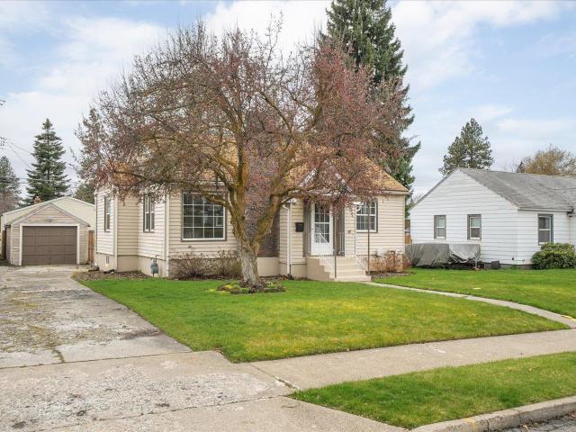2615 W Walton Ave, Spokane, WA 99205 | MLS #202615 | Compass