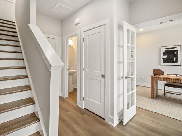 2615 Wilkinson Pike # 1604