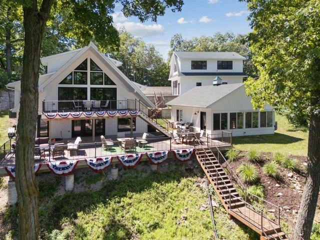 26160 th Ave, Delhi, IA 52223
