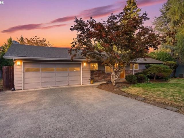 2616 NE 116th St, Vancouver, WA 98686