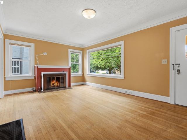 2616 NE 30TH AVE