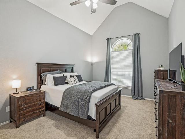 2616 Black Canyon Drive