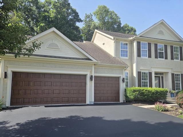 2616 Bold Venture Dr, Lewis Center, OH 43035
