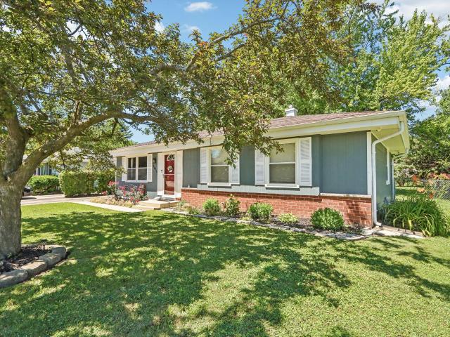 2616 Iris Ct