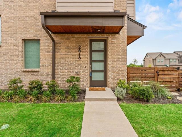 2616 La Cala Drive