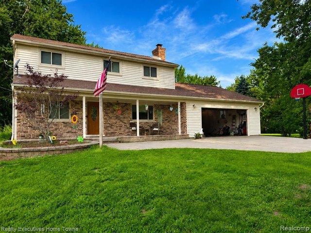 2616 Palms Rd, Columbus Township, MI 48063