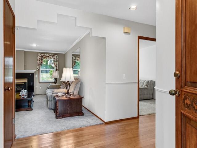2616 rd Avenue Ct E
